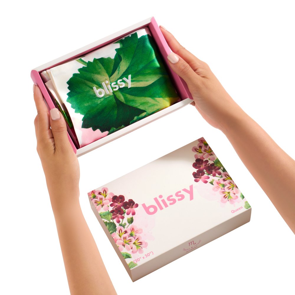 Blissy 100% Mulberry 22-Momme Silk Pillowcase - Zodiac Flower - Scorpio Geranium - Standard ...